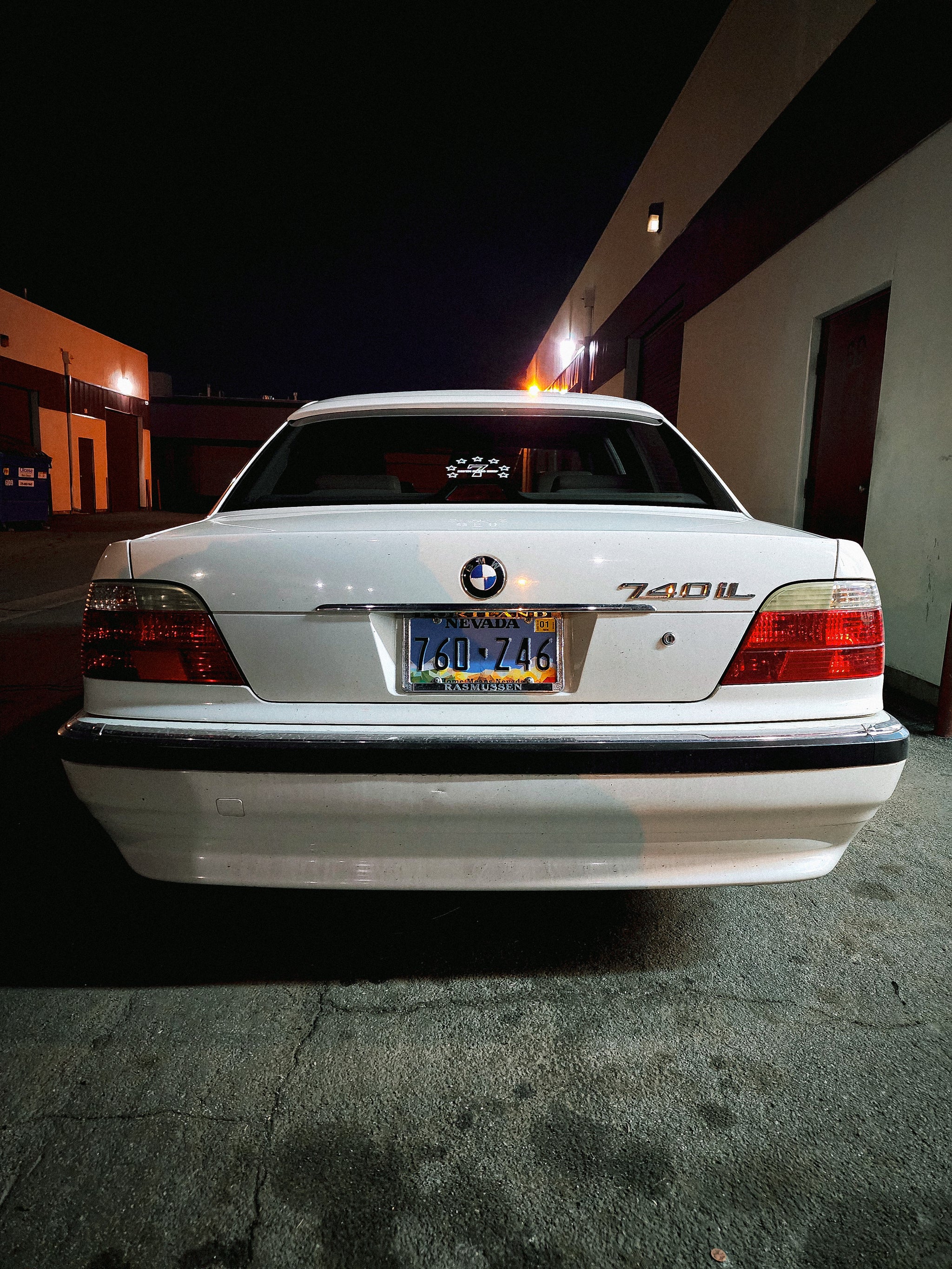 BMW E38 rear window roof spoiler, pre painted – sevenspeedshop