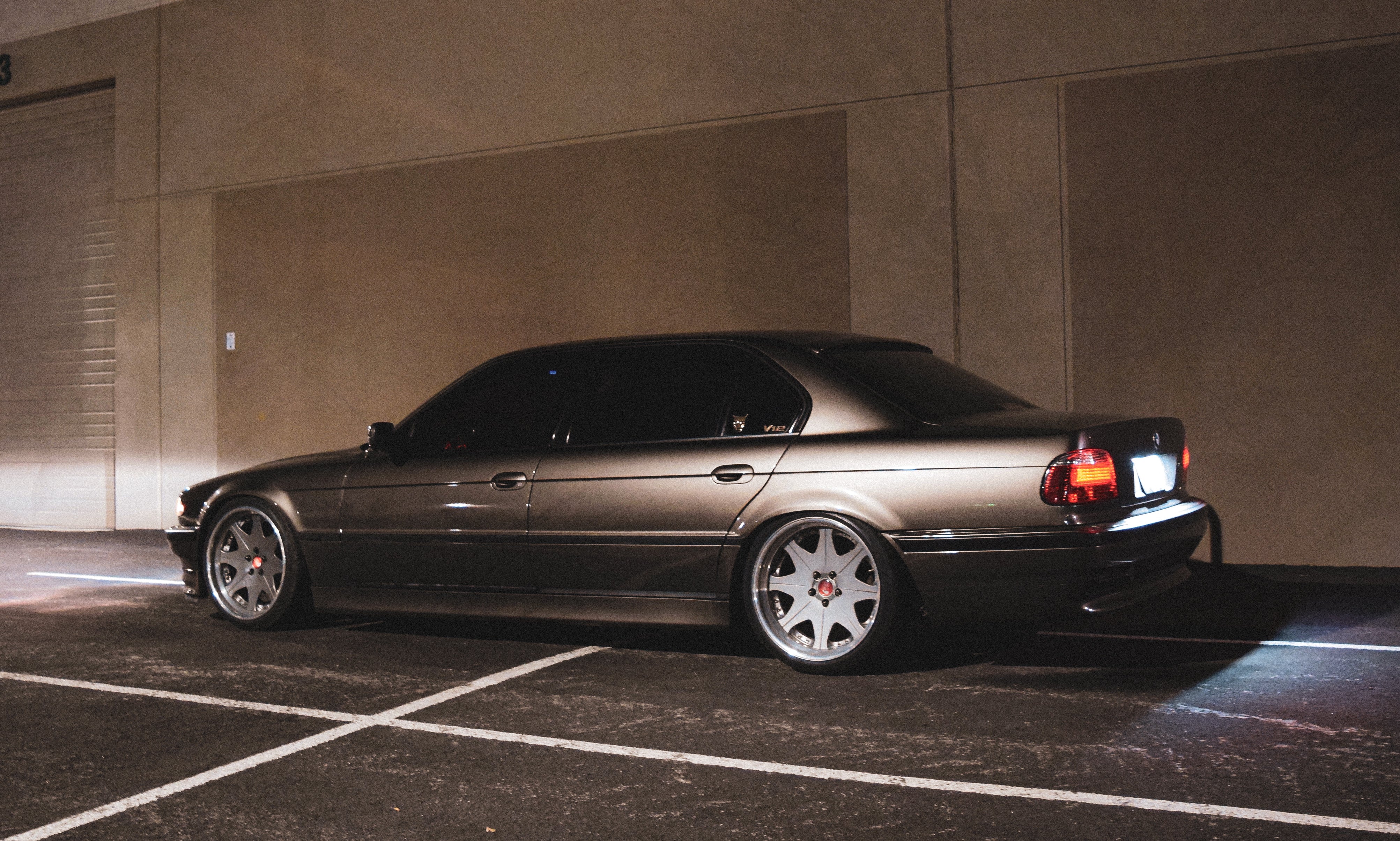 BMW E38 LED license plate lights -error free – sevenspeedshop