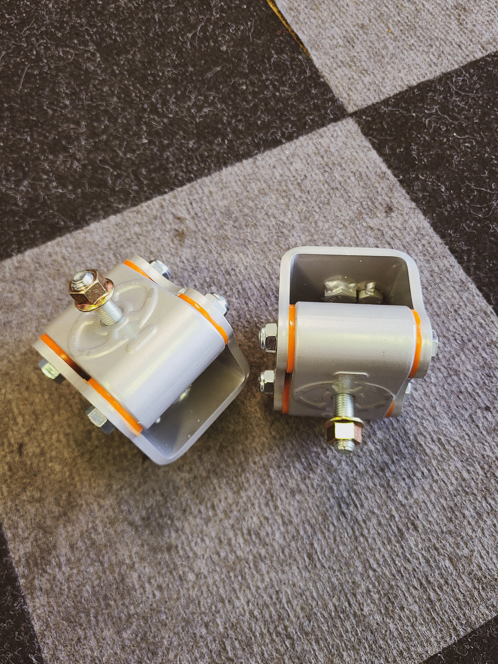 M70 V12 upgraded motor mounts 750il 850i 850ci 850csi e31 e32 ...